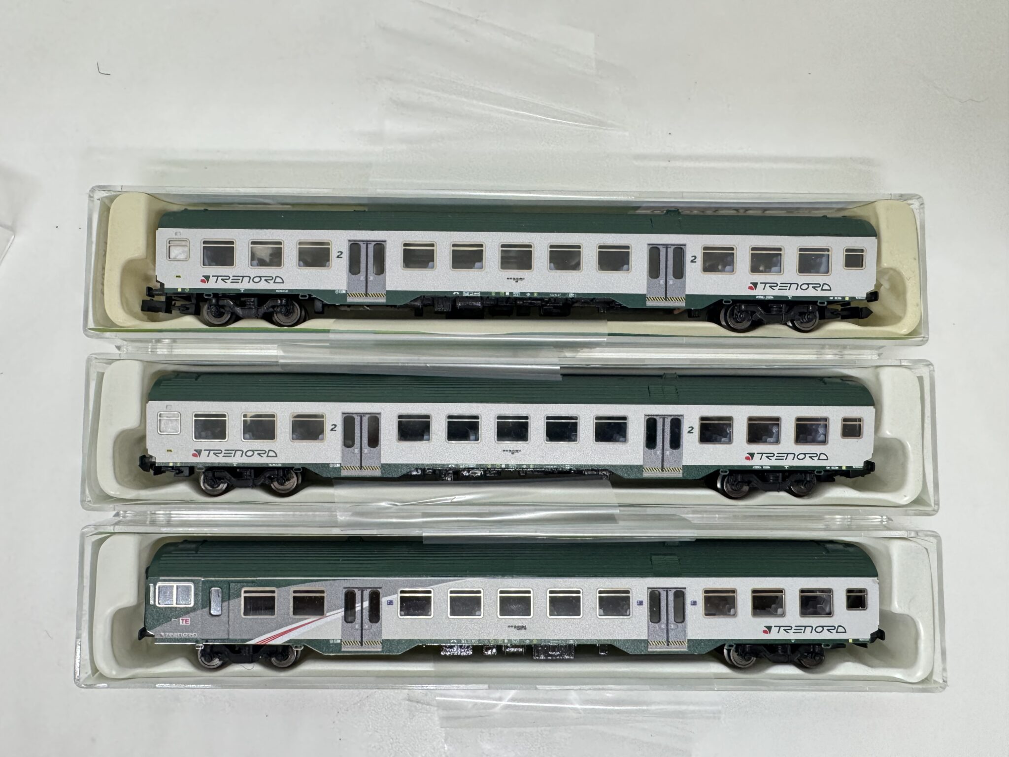 lk train t013 set 3 carrozze mdvc trenord con pilota FS scala N by fratix – LK TRAIN